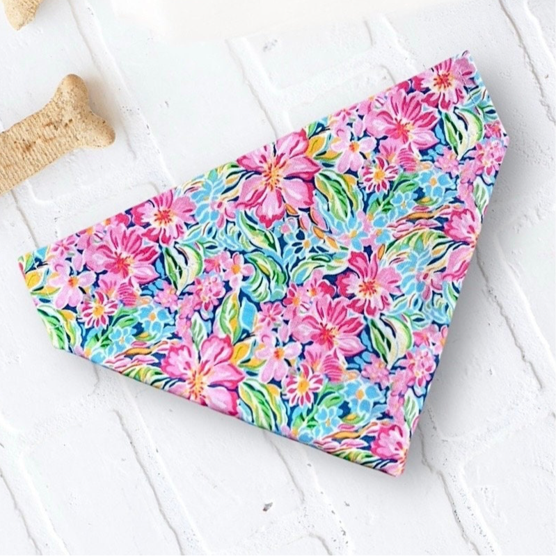 Pink Floral Dog Bandana- Preppy Summer Bandana – The Bold Bow Tie